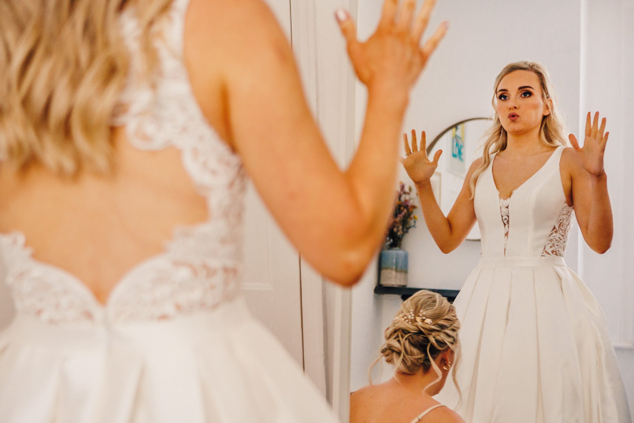 Jessie + Ashley: Stunning Horniman Museum Wedding Photography in London